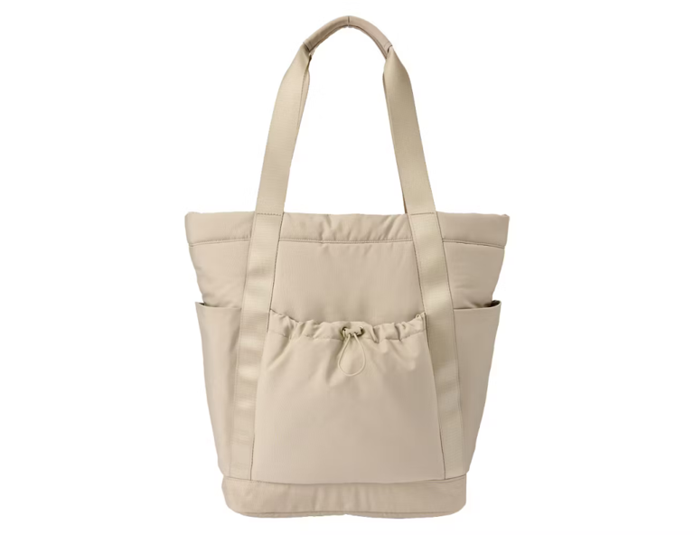 Aldi's chic tote bags are a game changer for quick weekend getaways