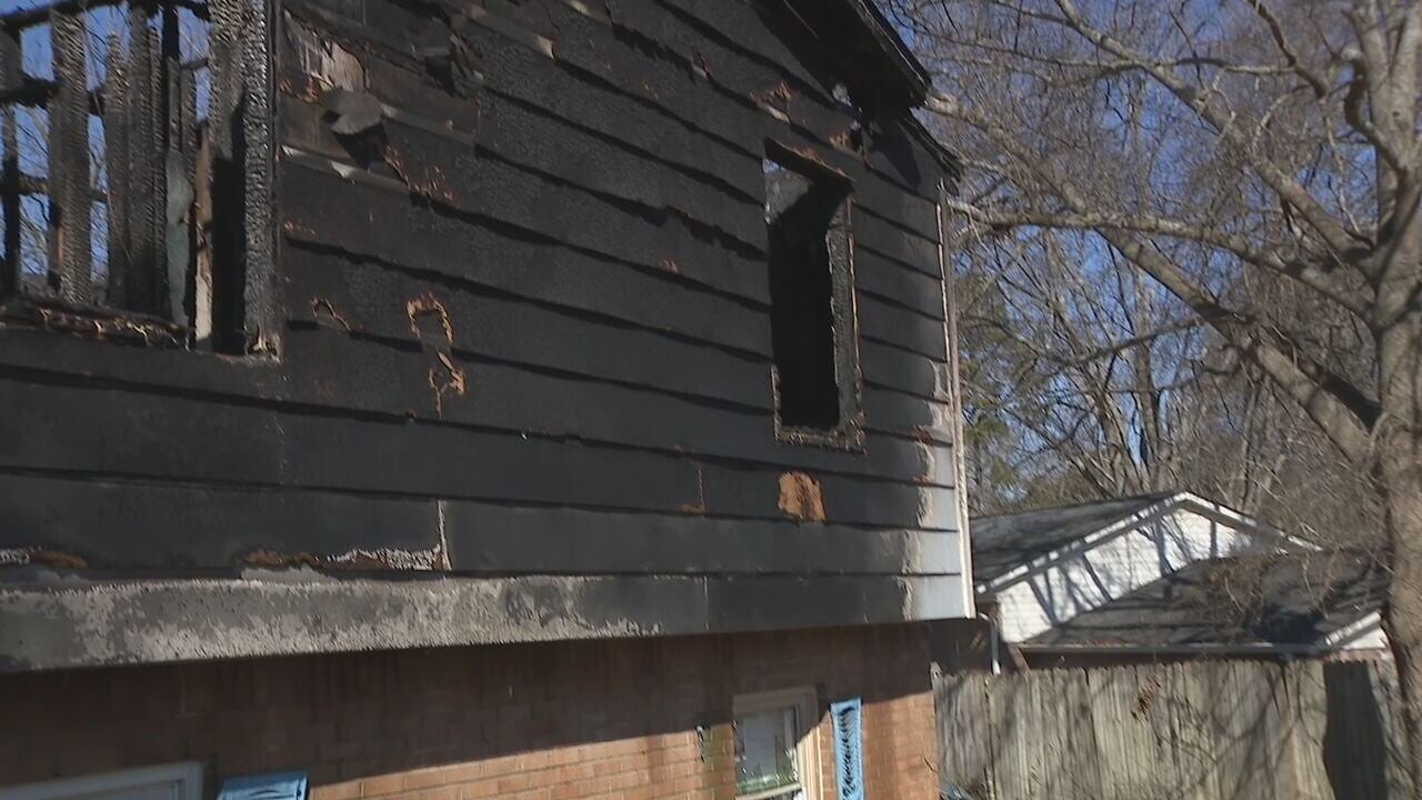 2 hurt in Forest Park house fire, fallen power lines may have been cause