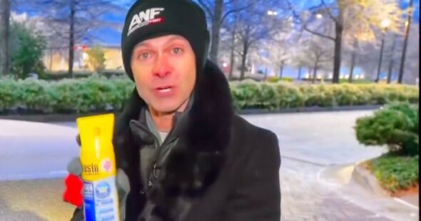 Atlanta TV journalist's attempt to de-ice his car live on-air goes ...