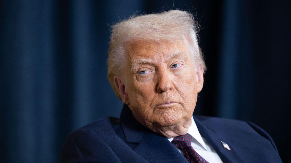 'What do they call it?': Donald Trump awkwardly forgets the term ...