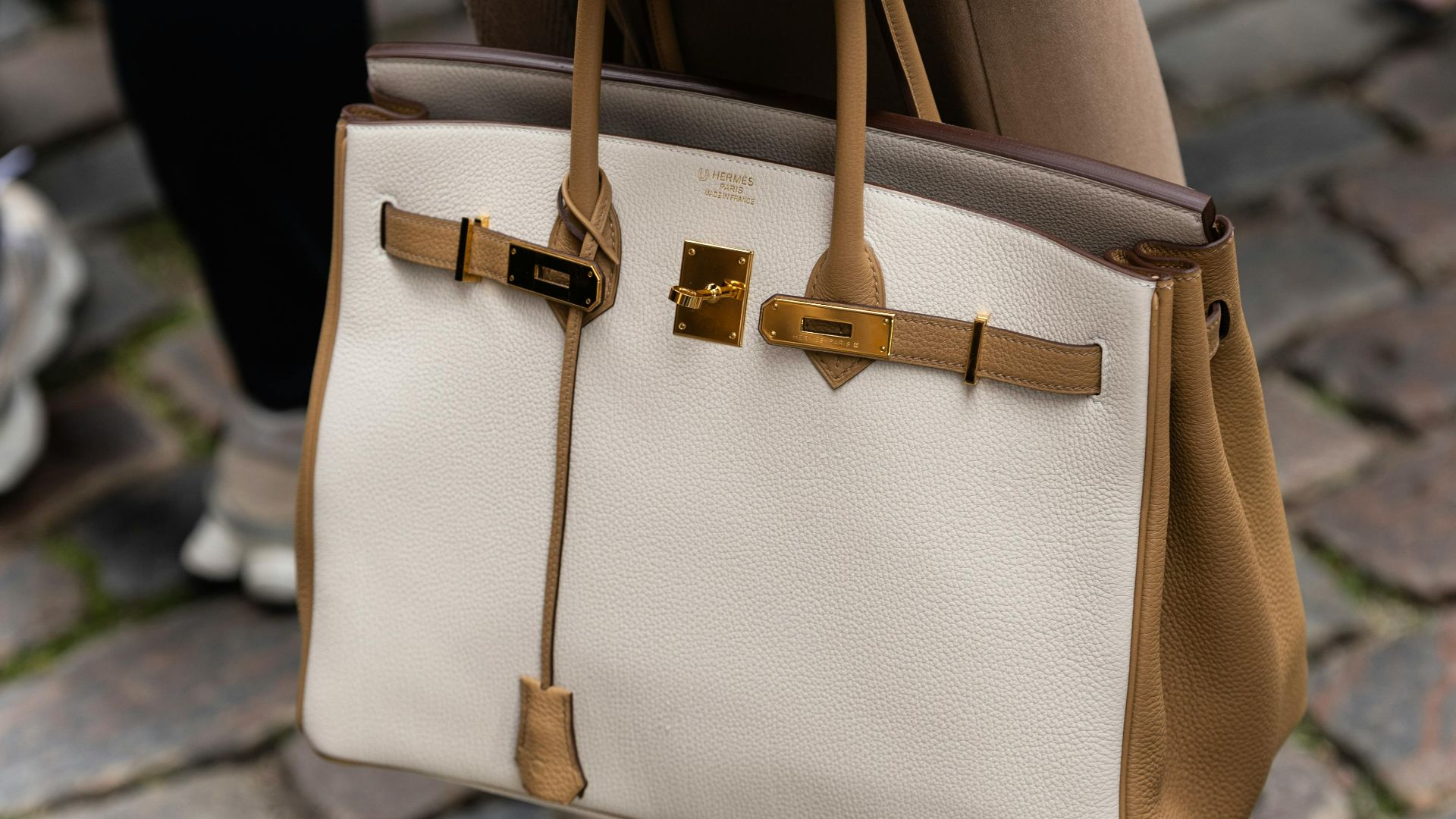20 trendy handbags that will always be popular