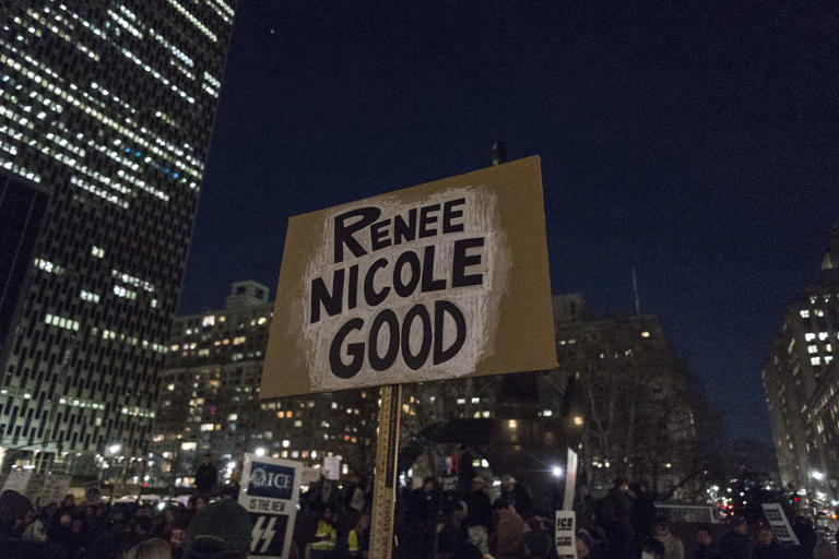 Former FBI boss blames ICE shooting on bad training