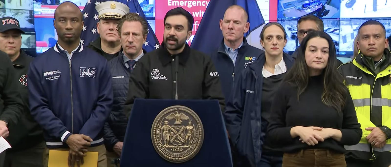 Mamdani urges New Yorkers to read homoerotic sports novel during snowstorm