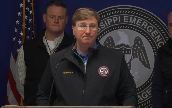 Reeves signs executive order to deploy National Guard to aid in winter ...