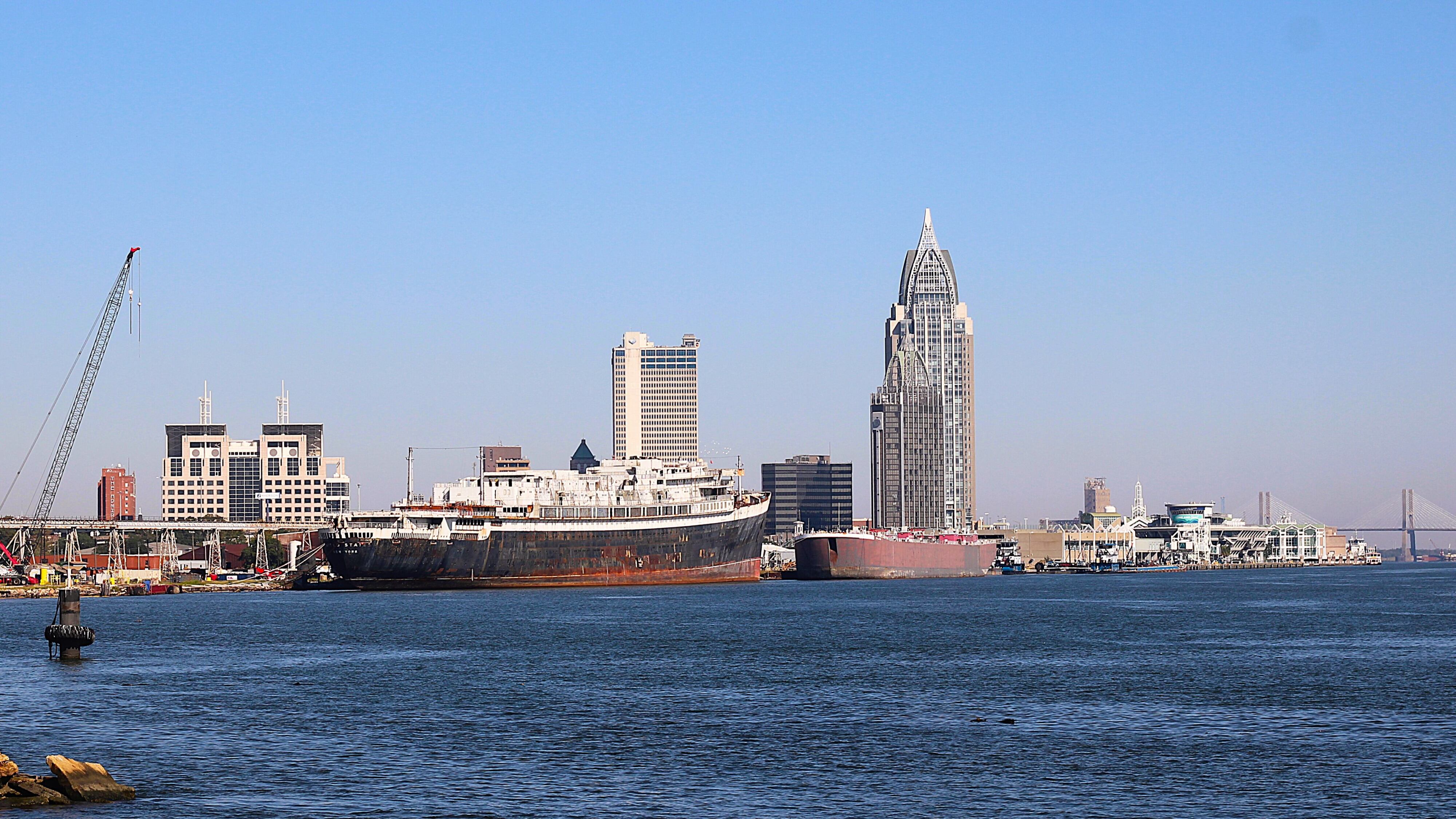 Despite claim of 'major victory' by foes, plans to sink historic ship ...