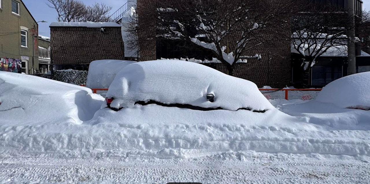 Photos: Toronto's snowiest day on record, 40-50+ cm reported