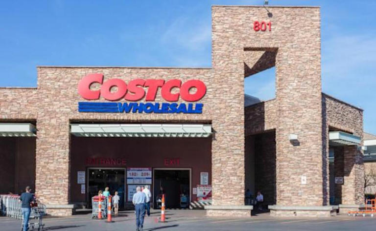 Costcos Hottest Bulk Buys Right Now: What Shoppers Are Really Loading ...