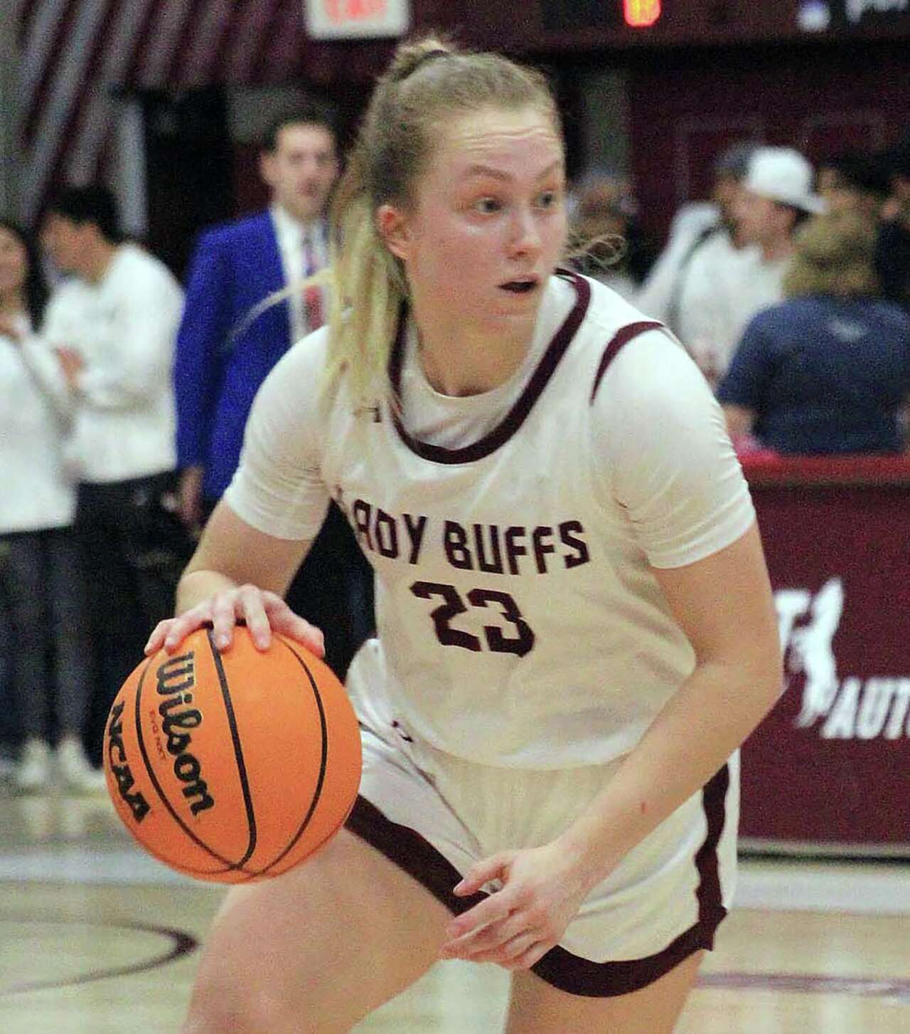 WT's Motschenbacher seals the win over ENMU with solid FT shooting