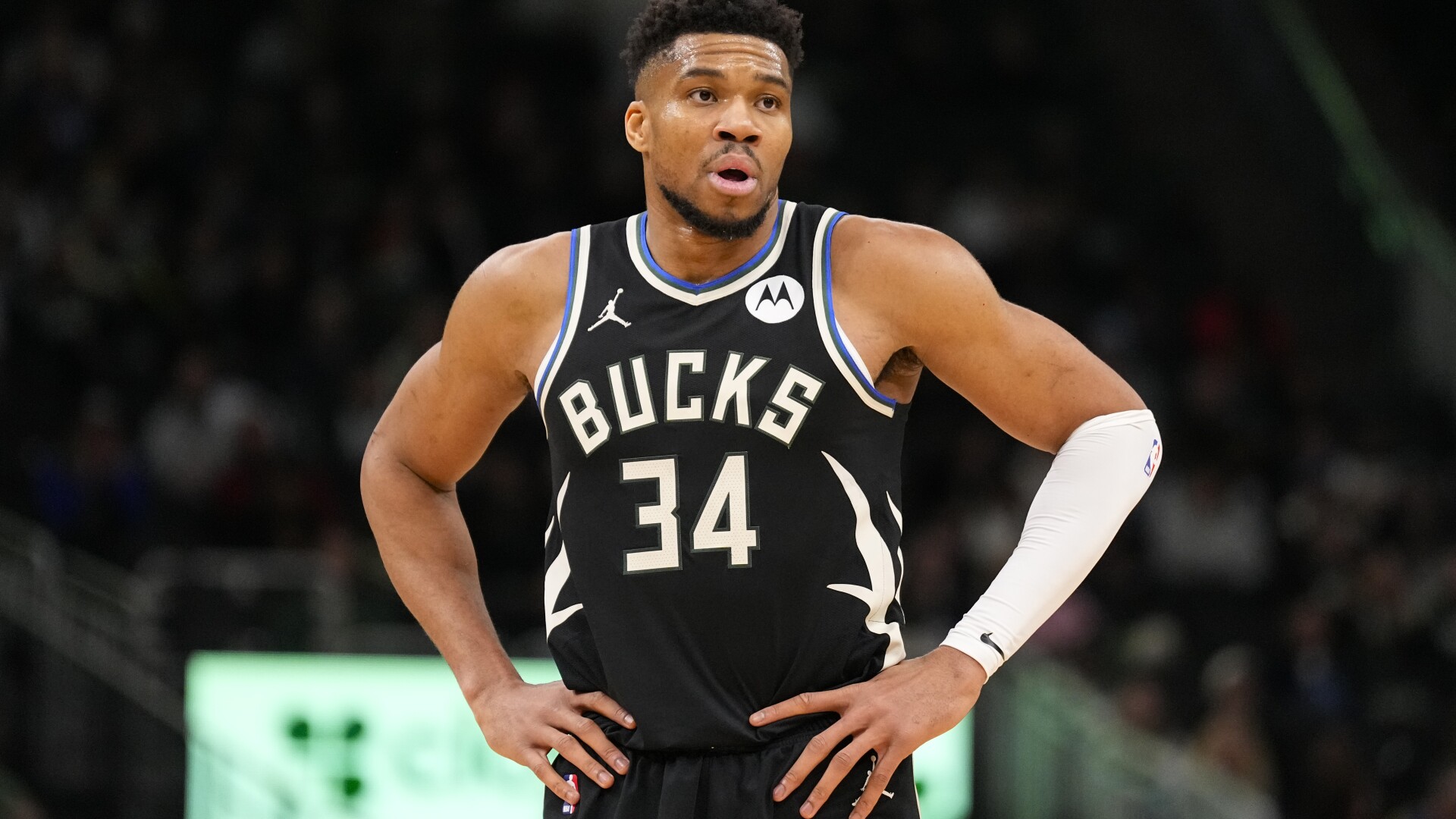 Giannis Antetokounmpo reportedly ready for a new home, Milwaukee Bucks ...