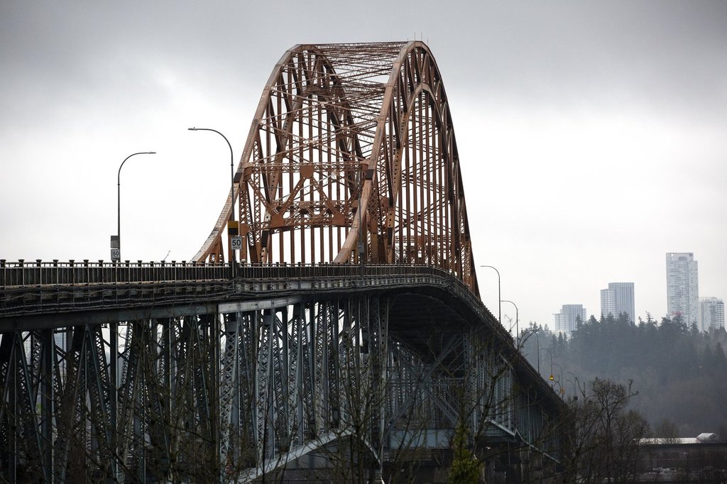 Pattullo Bridge closure to begin in early February, scheduled to last 1 ...