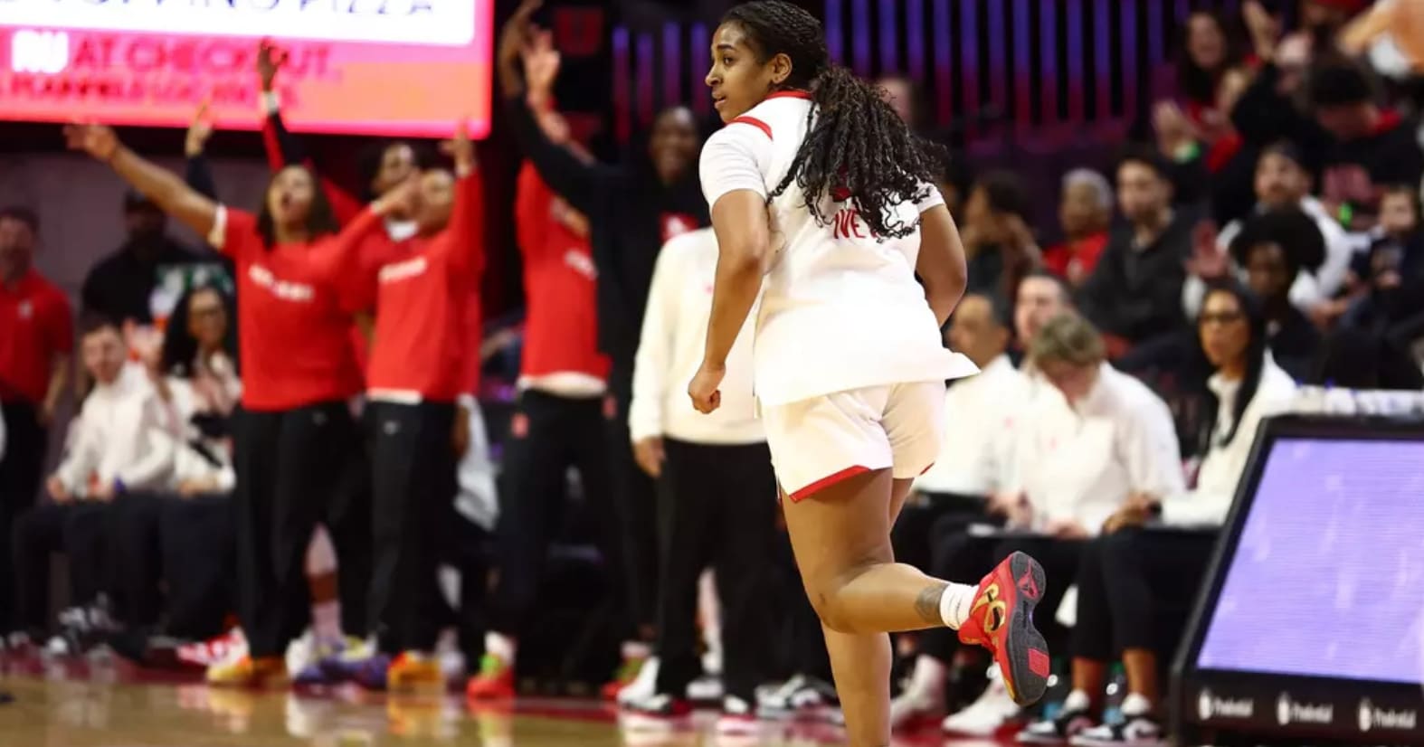 Rutgers women’s basketball blitzed by No. 25 Washington at home