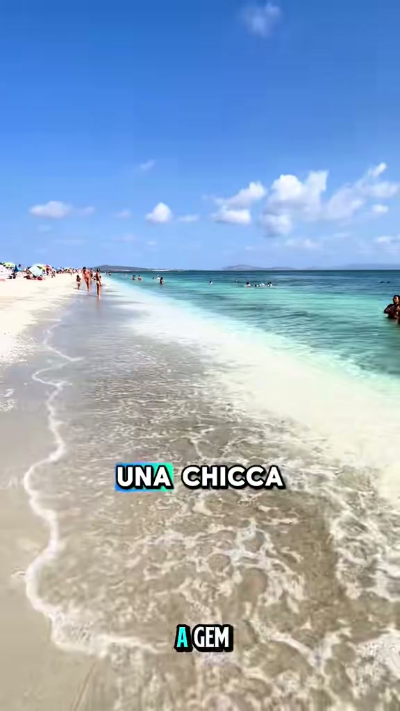 La spiaggia di Ezzi Mannu a Stintino è uno spettacolo della natura. S...