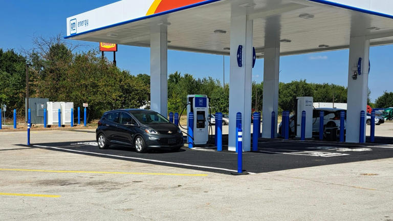Fast-charging EV network surges across the Southeast in boost to local ...