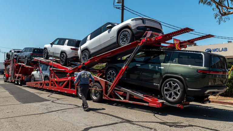 Rivian amps up competition with Tesla, pledging $4.6M to WA ballot ...