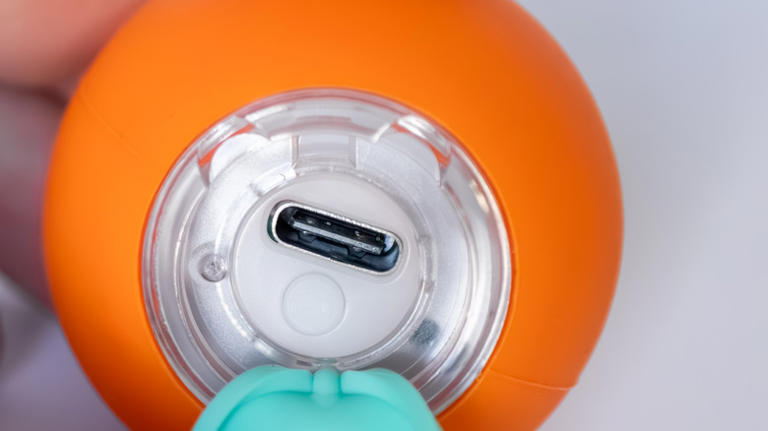 Plugging these 5 devices into the wrong USB port can damage them