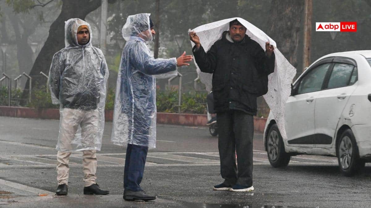 Delhi braces for more rain & cold as IMD issues yellow alert