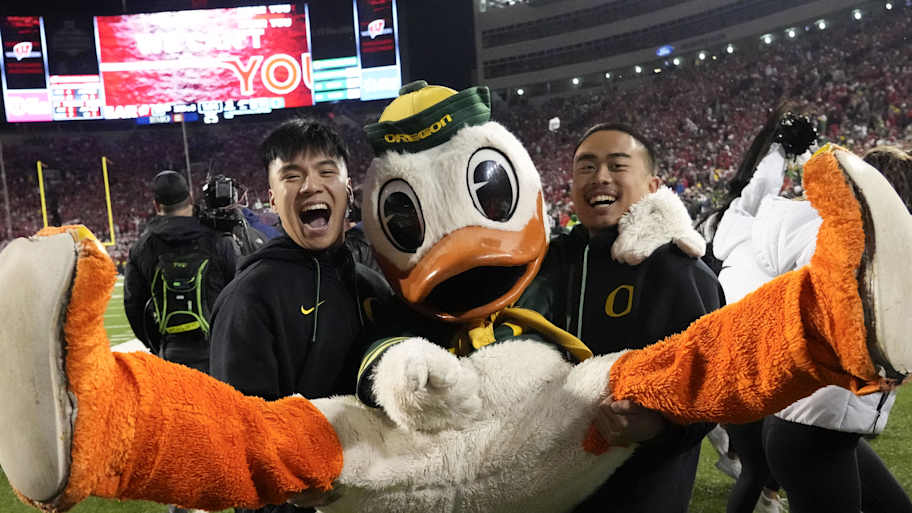 Four-star receiver recruit Zion White breaks down recent Oregon offer