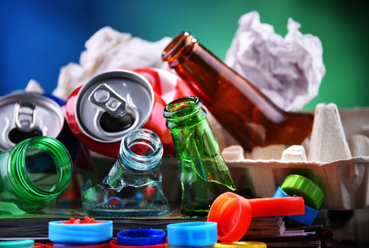 This is how long it takes for these 15 everyday items to decompose