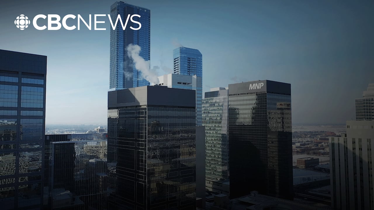 Renewed calls for City of Edmonton to end hybrid work