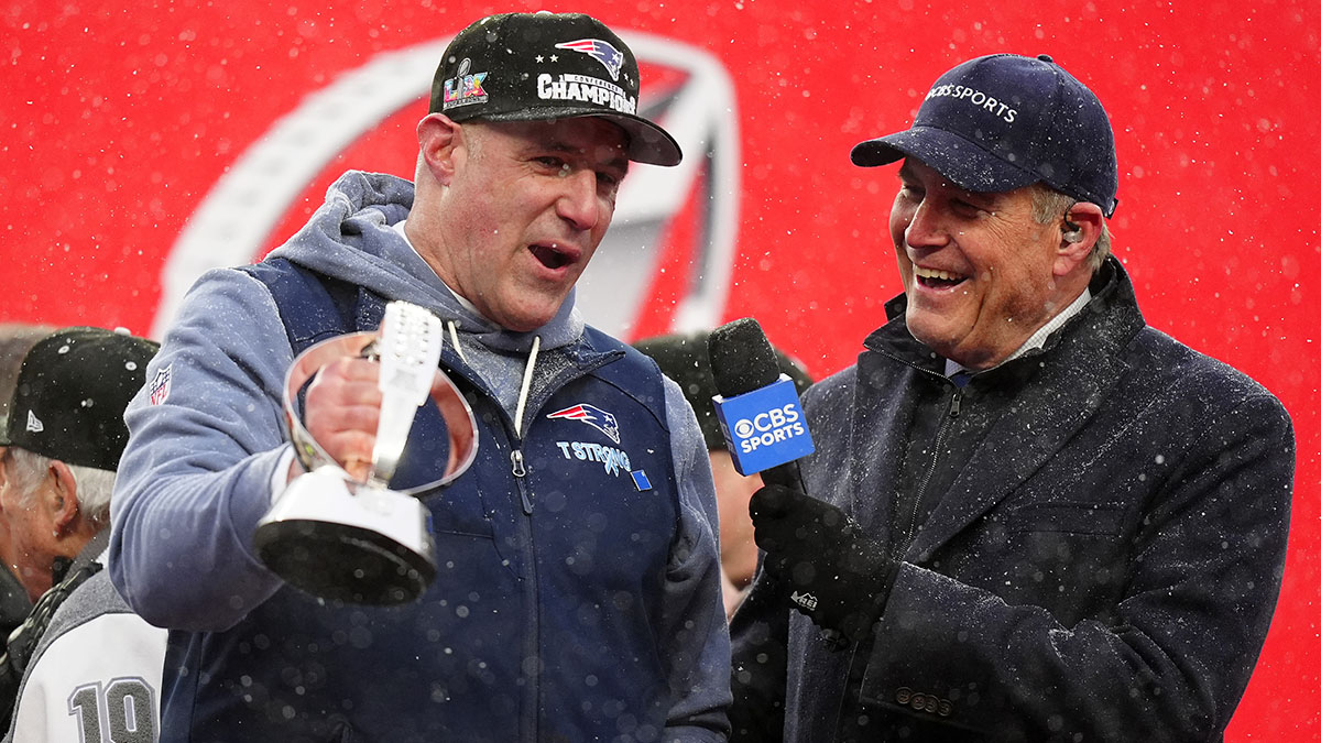 Gonzalez putting up historic numbers for Patriots in stellar playoff run