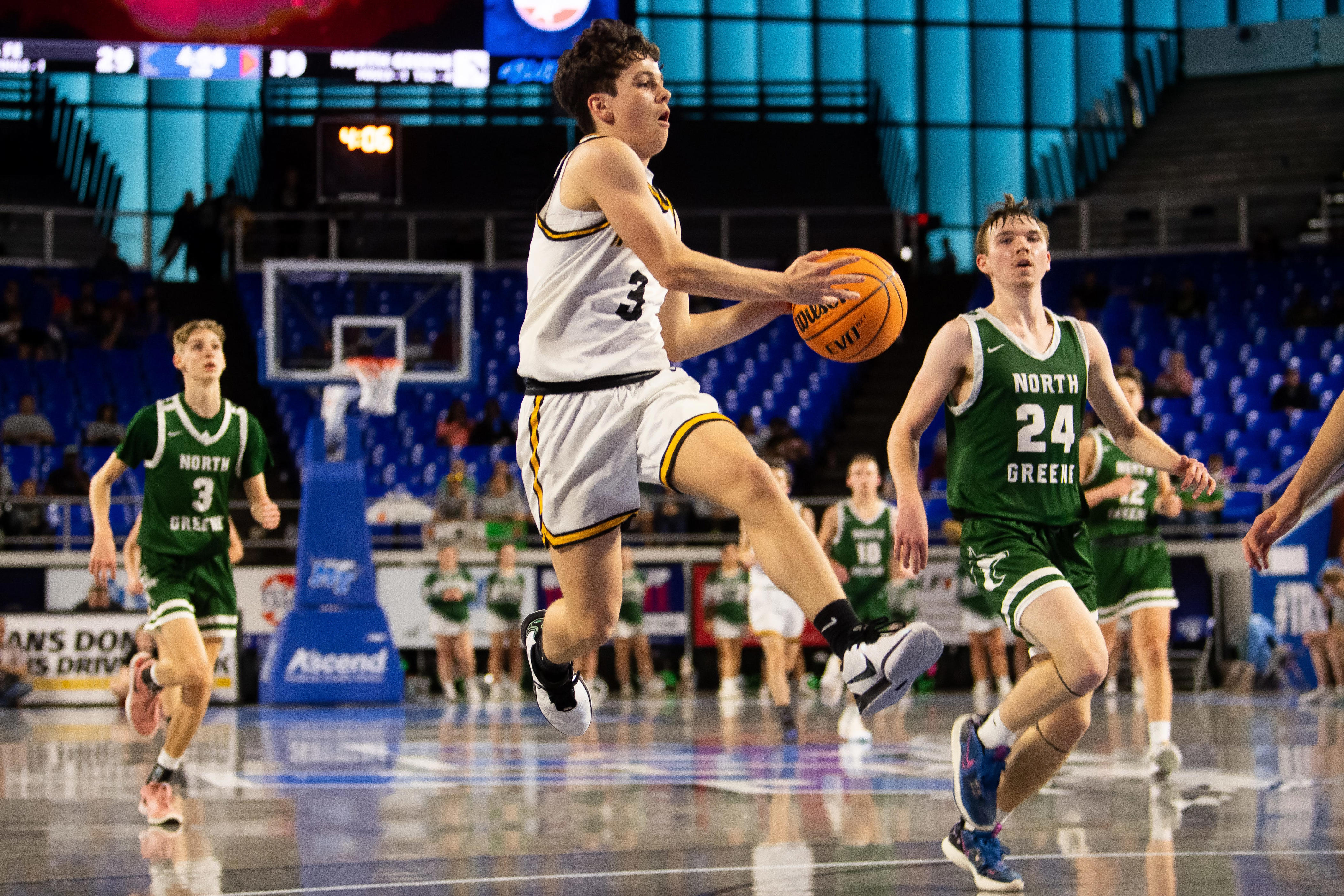 Summit's Ford DeShazo voted TSSAA boys basketball athlete of the week