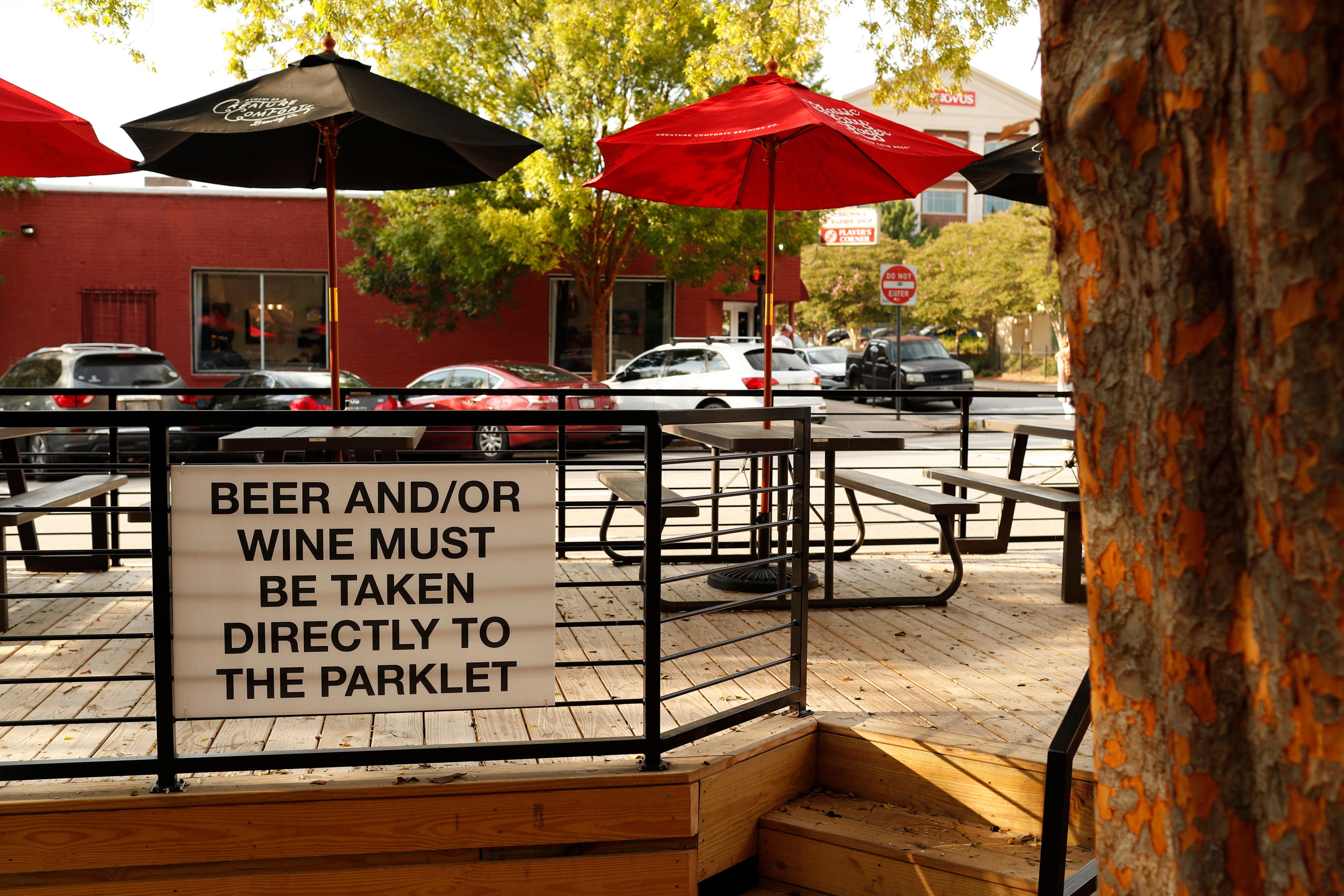 Fans name best Georgia spots to watch and eat during the Super Bowl