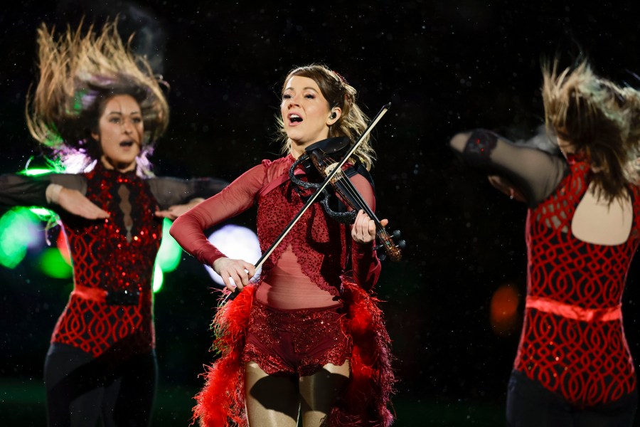 Lindsey Stirling to perform at Brandon Amphitheater