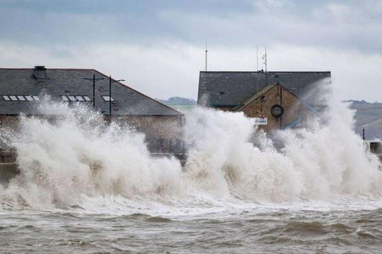 Lancashire on alert as Met Office reveals seven key items to gather for ...