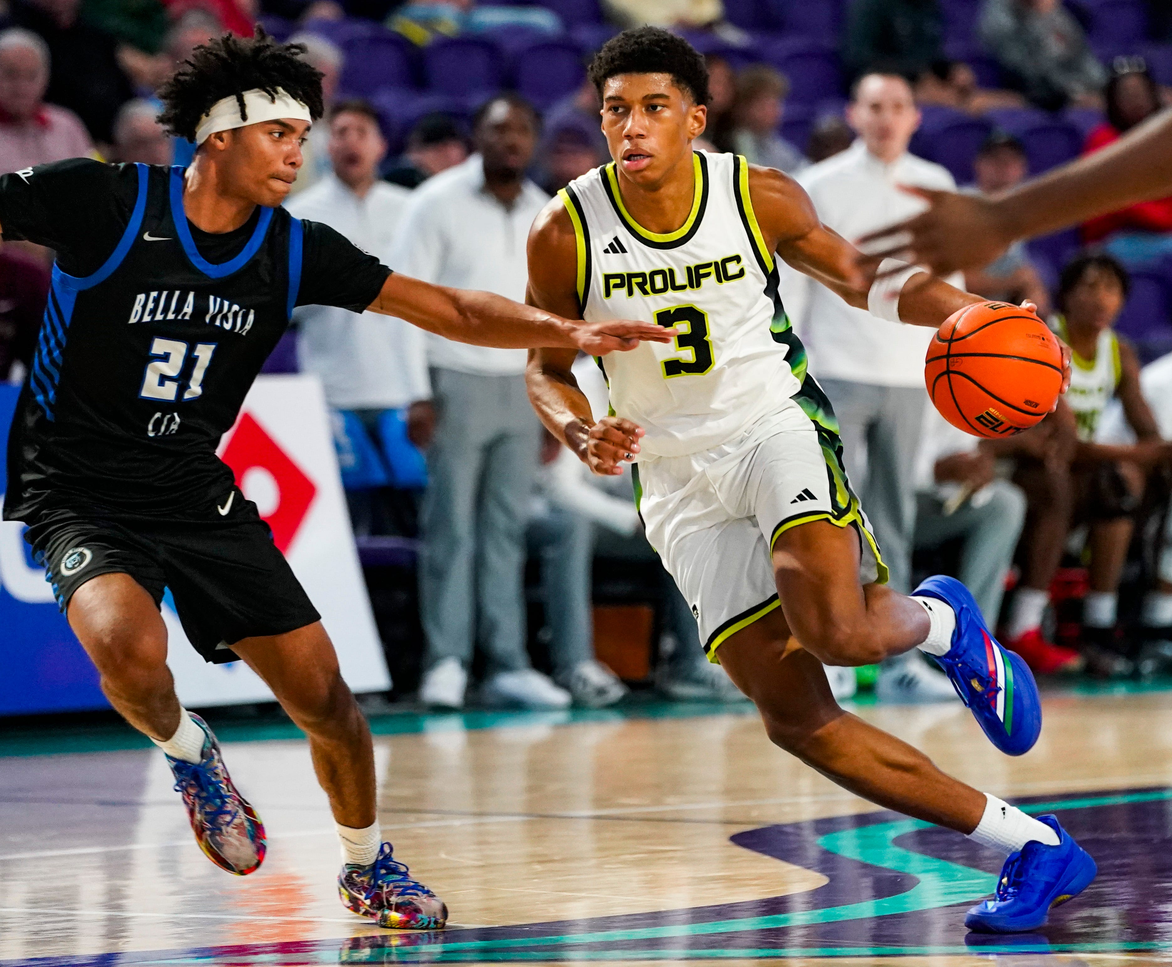 5-star wing Bruce Branch on BYU campus for official visit