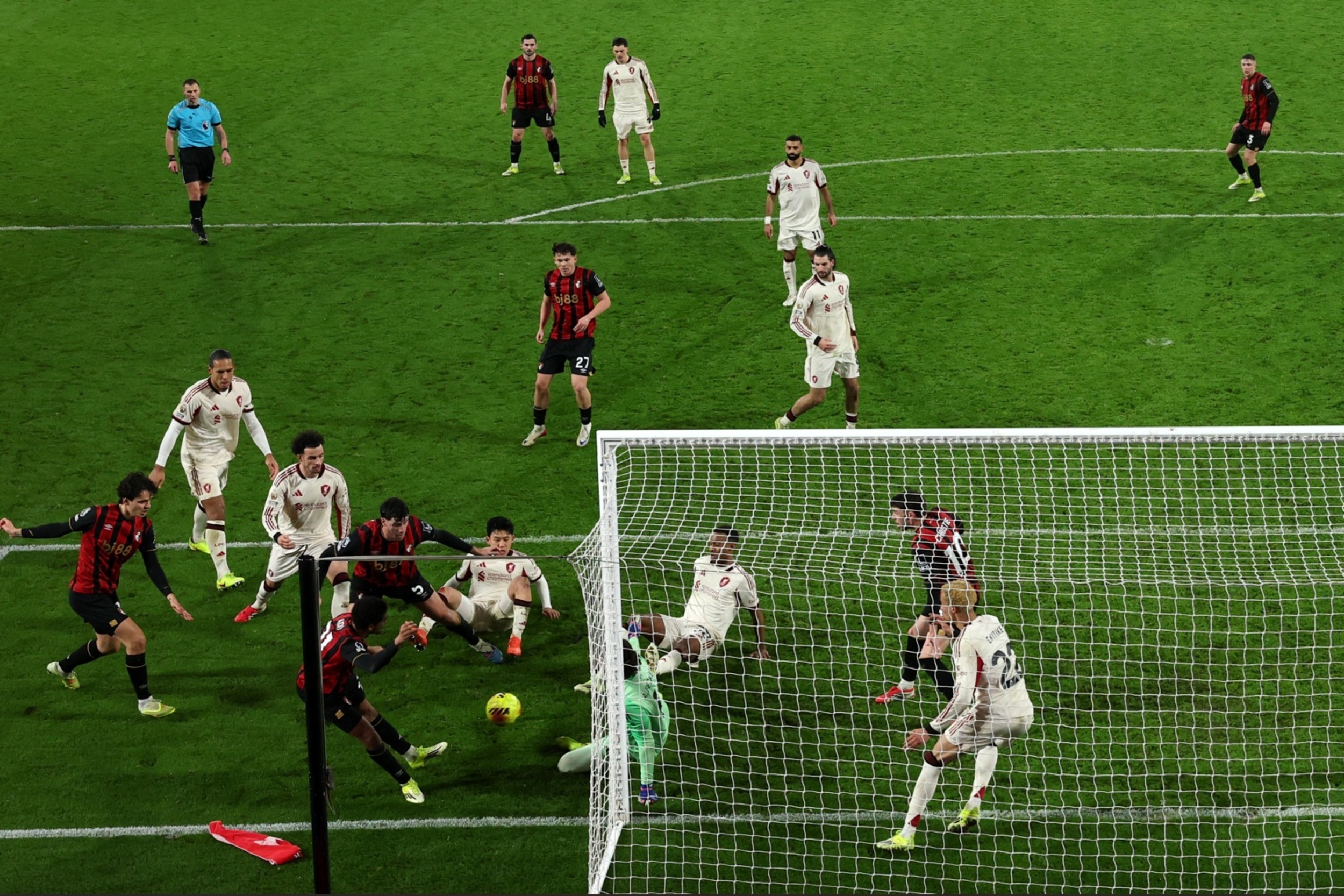 What Gary Neville just said about Liverpool must surely sting Reds ...