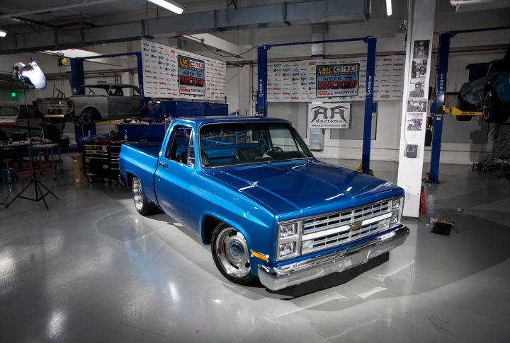 15 vintage pickup trucks that define automotive history