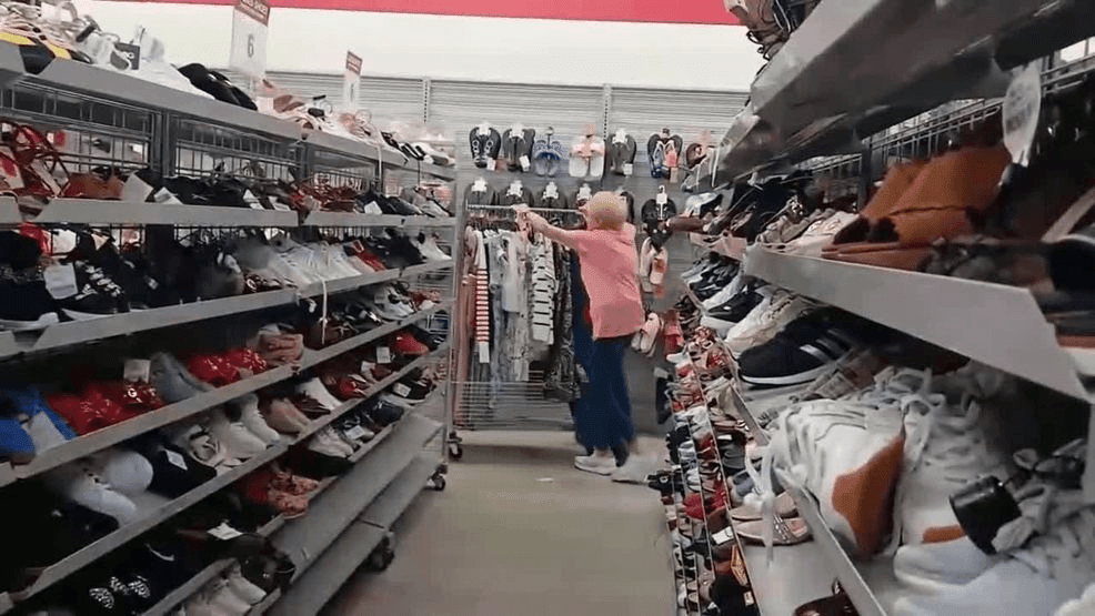 Strangers raise $55K for 92-year-old Florida woman who was still ...