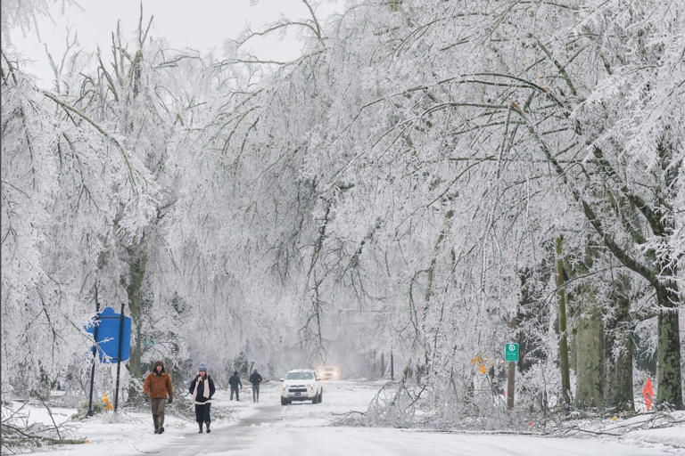 More arctic air expected in parts of the South still covered in ice and ...