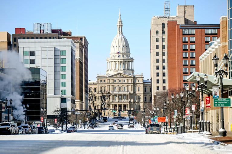 Is there a road salt shortage? Here's what's really going on