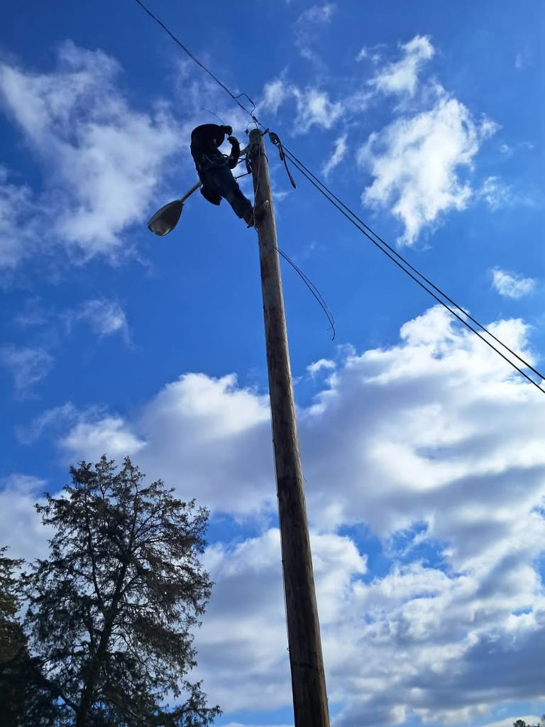Update: Power line down at Glenwood Elementary School playground - repaired