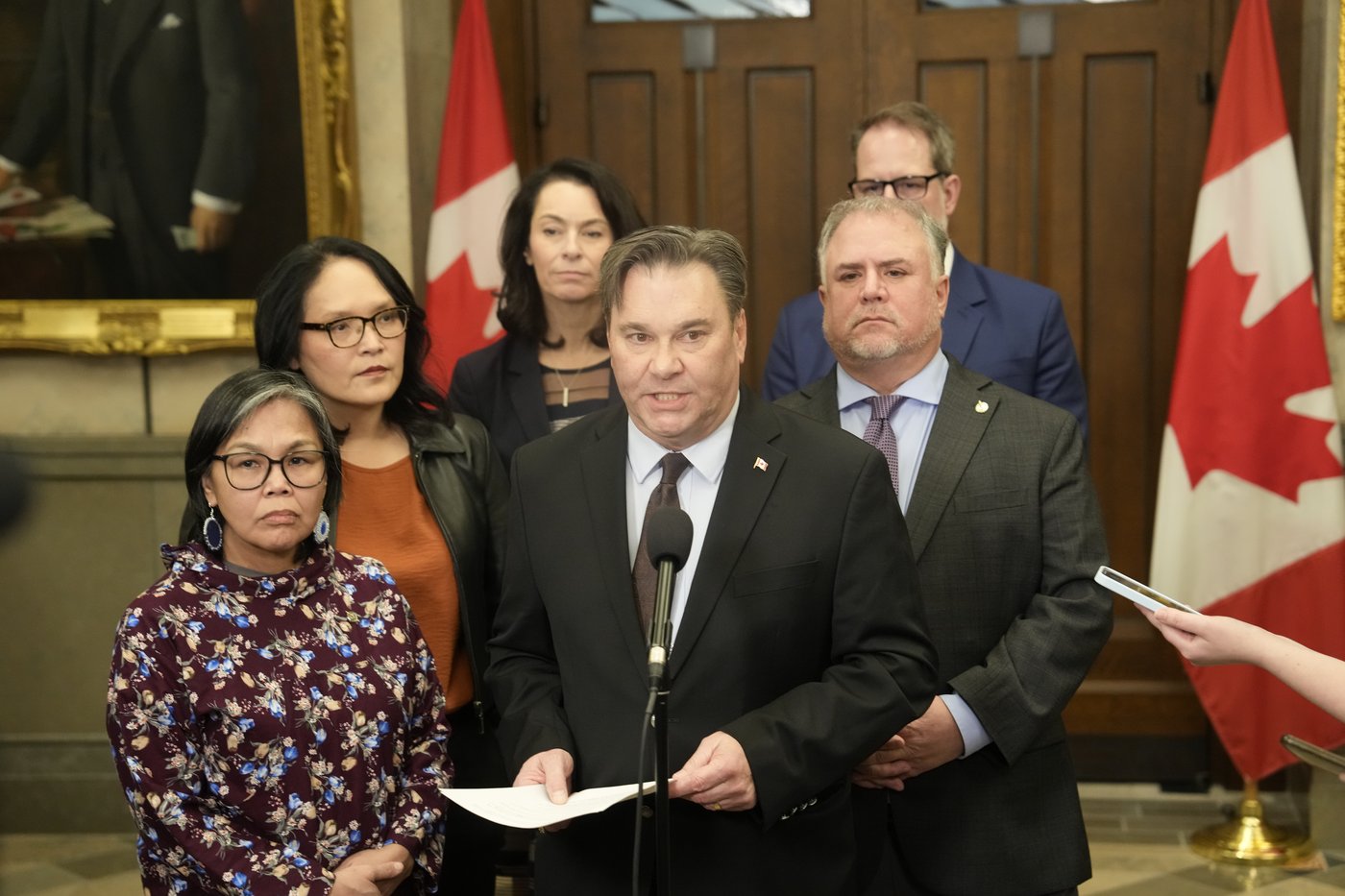 Most NDP MPs unable to get to Ottawa for return of Parliament due to ...