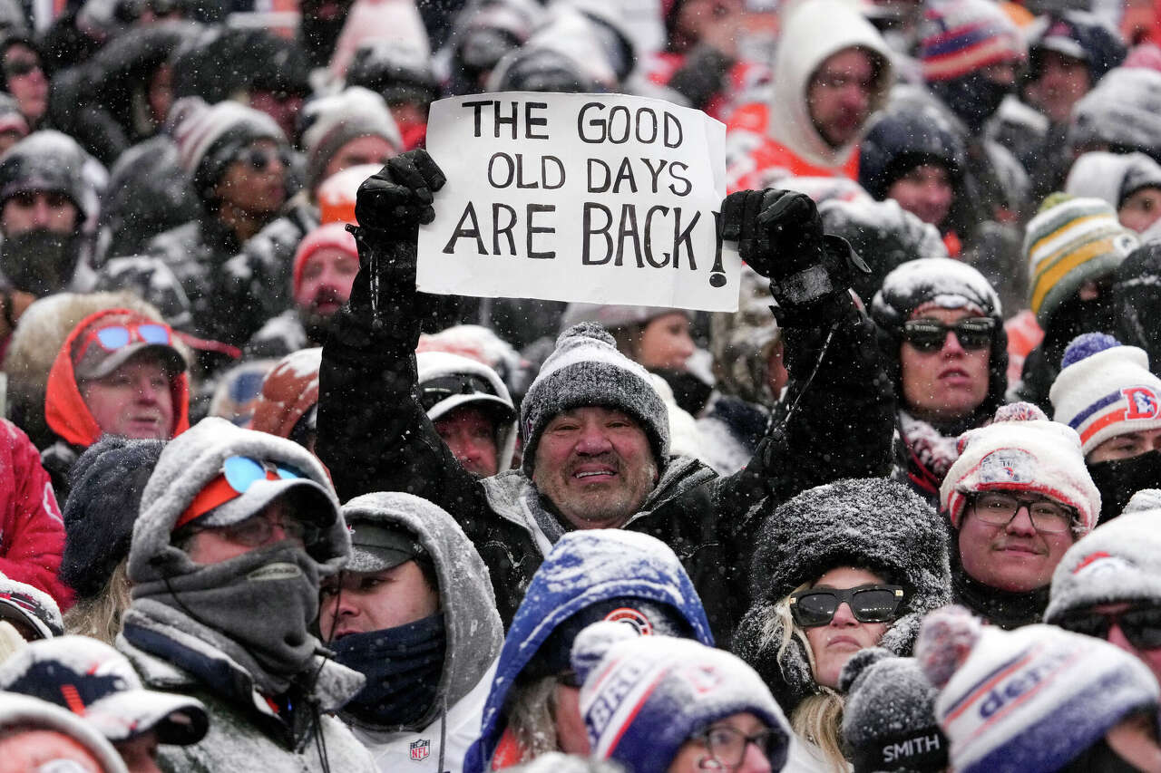 Matthew McConaughey's Uber Eats Super Bowl ads are annoying NFL fans