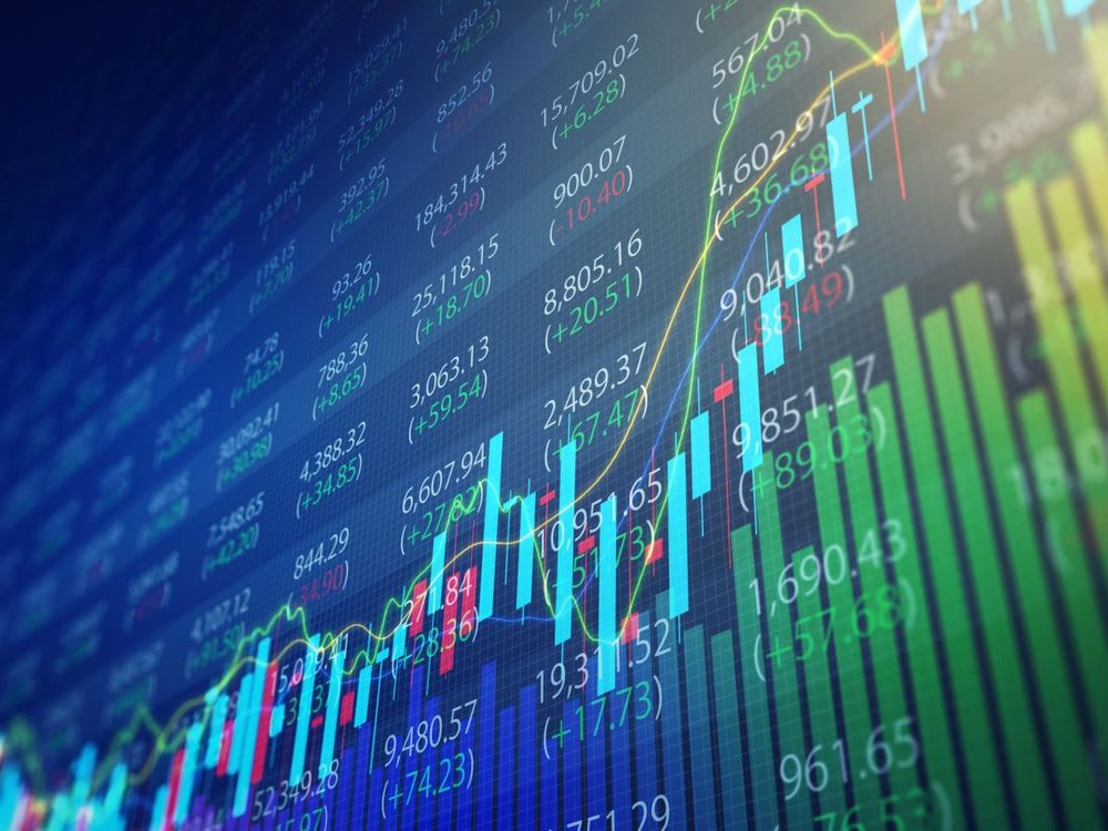 What's driving the 38% uptick in EVTV stock today?
