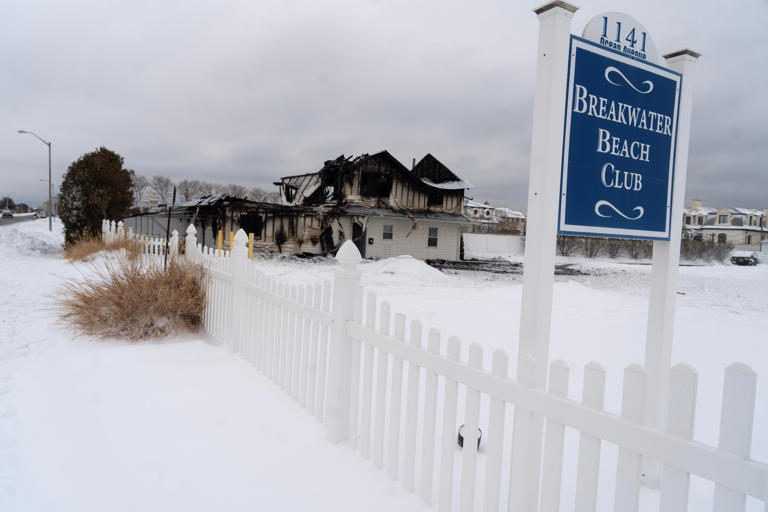 Fire rips through building at Breakwater Beach Club in Long Branch