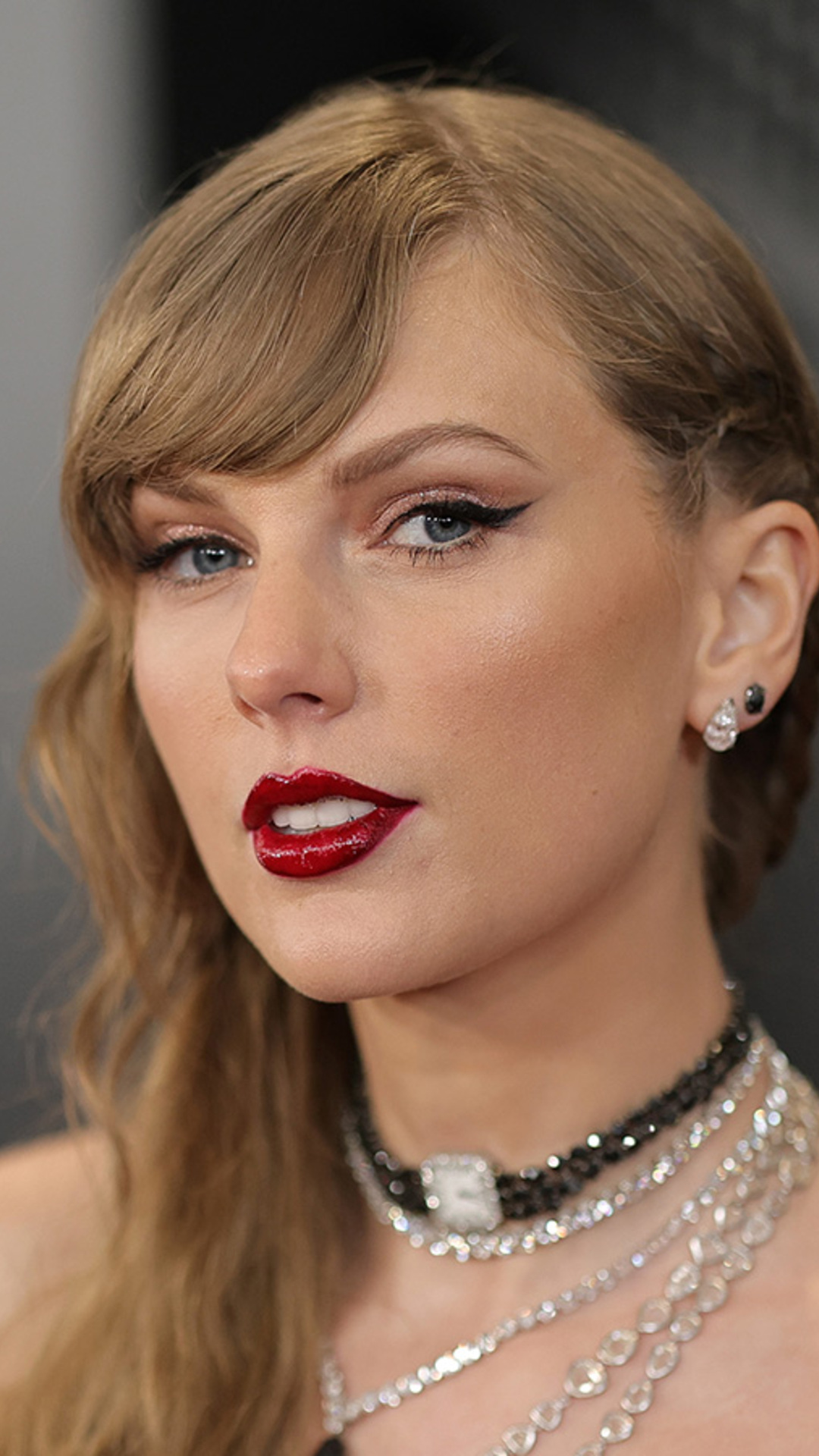 Taylor Swift explained! The smallest man who ever lived