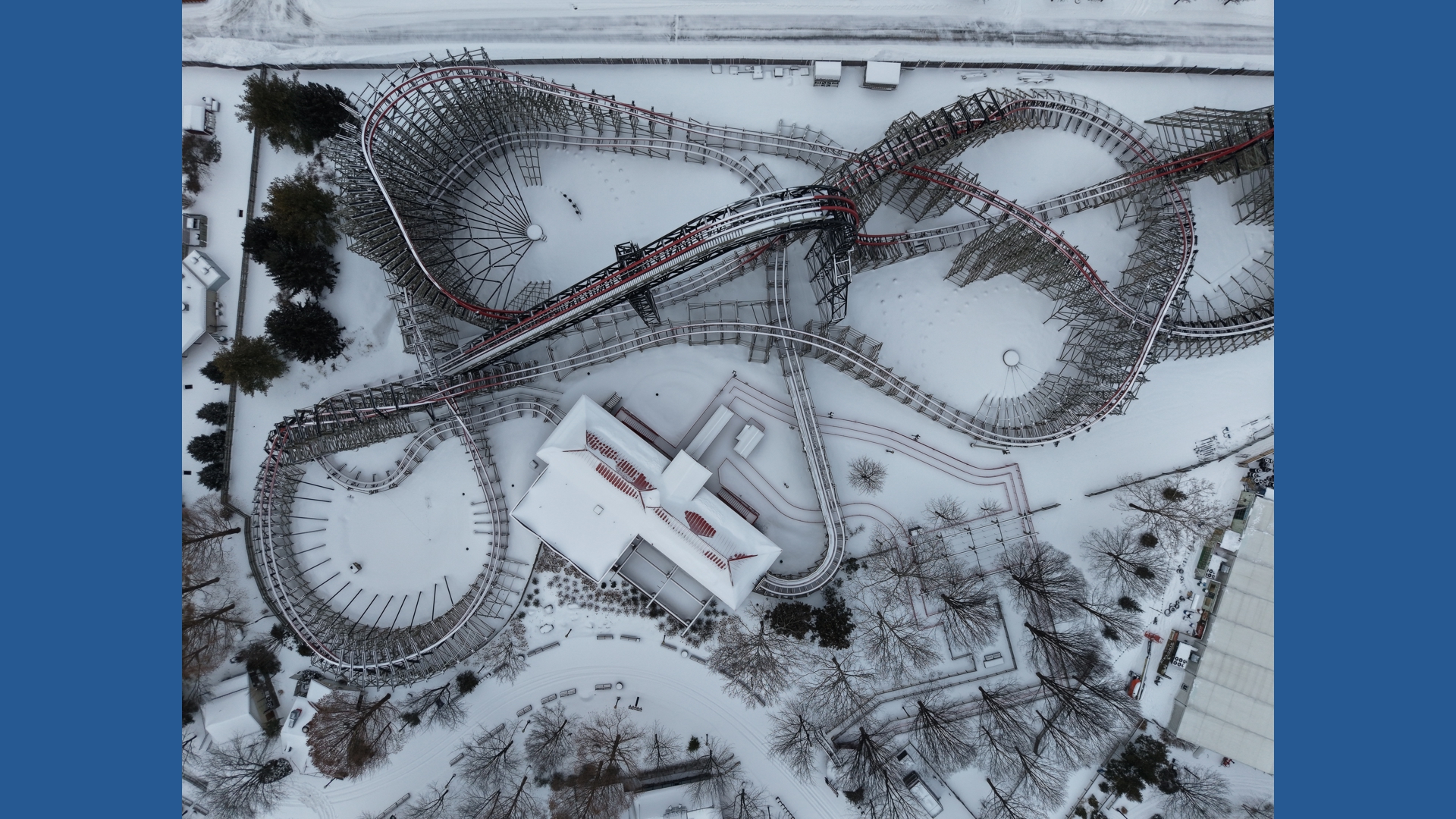 Aerial footage: Snow day at Hersheypark