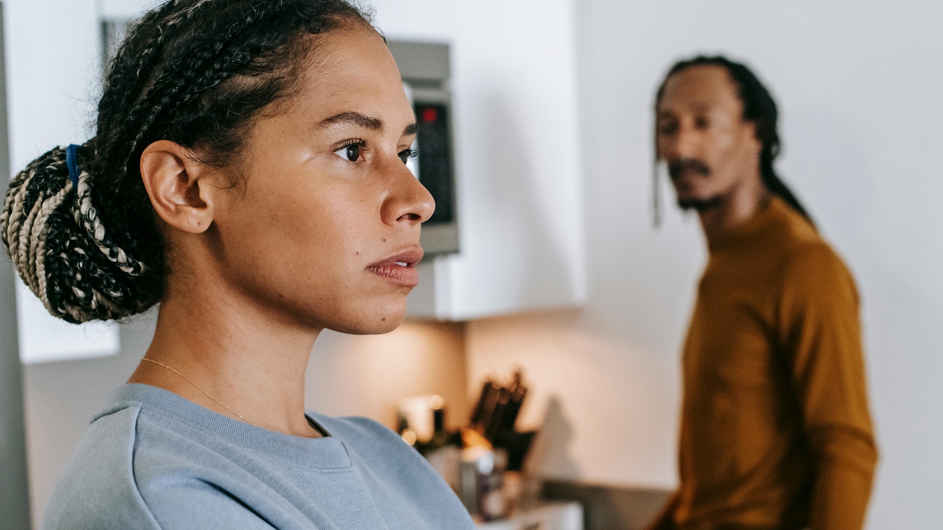 10 white lies you should never tell your partner & 10 that are okay