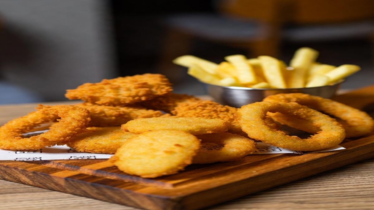 Everyday foods that quietly wreck your gut health, according to ...