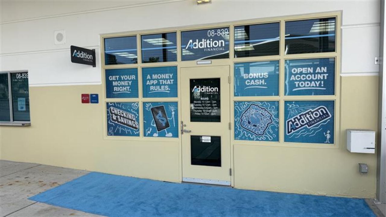 Apopka High School student-run Addition Financial Credit Union branch ...