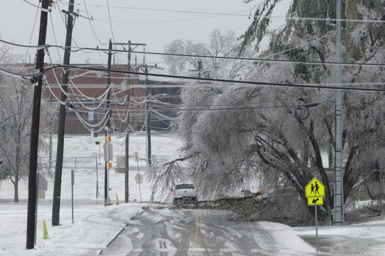 Winter storm Fern leaves over 1 million without power as grid faces test