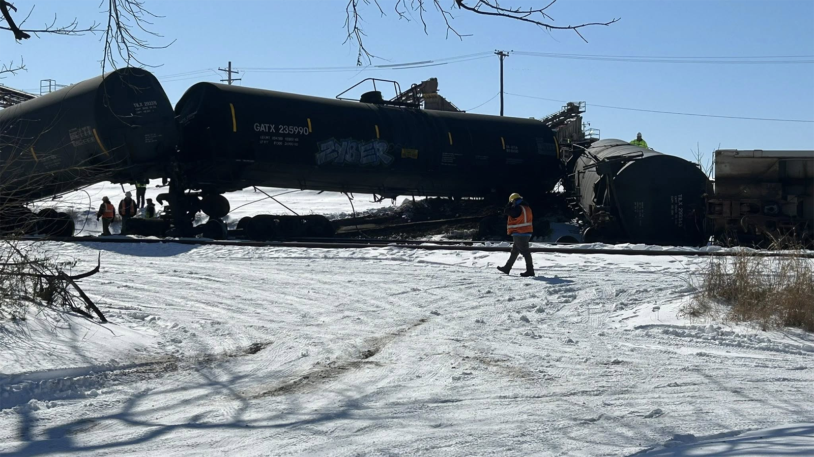 Union Pacific train derails in Van Buren