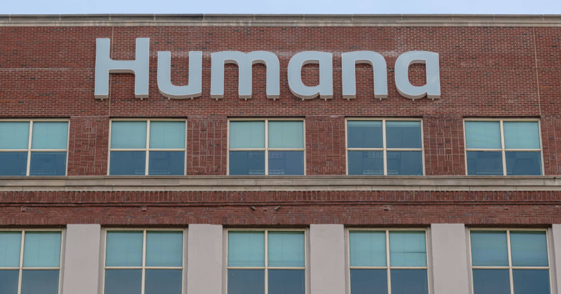 Health insurers tumble after Trump administration proposes keeping ...