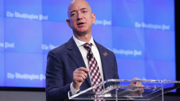 Inside an anxious Washington Post, with eyes on Jeff Bezos | Analysis