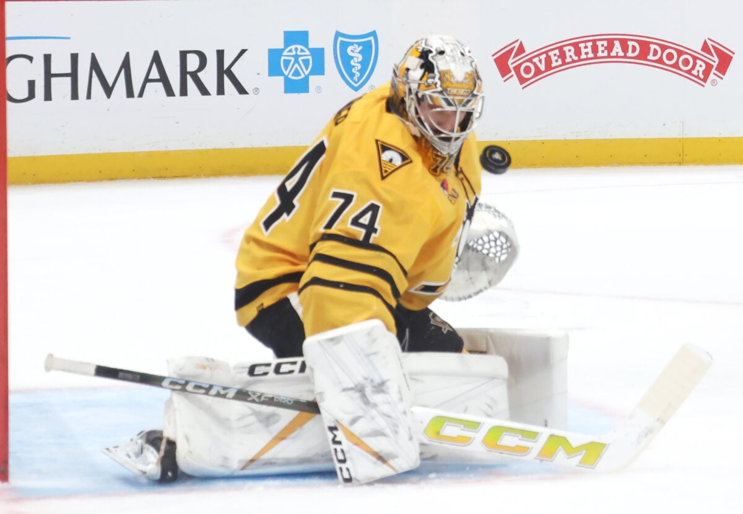 Stuart Skinner’s resurgence has Penguins rolling as Metro race tightens