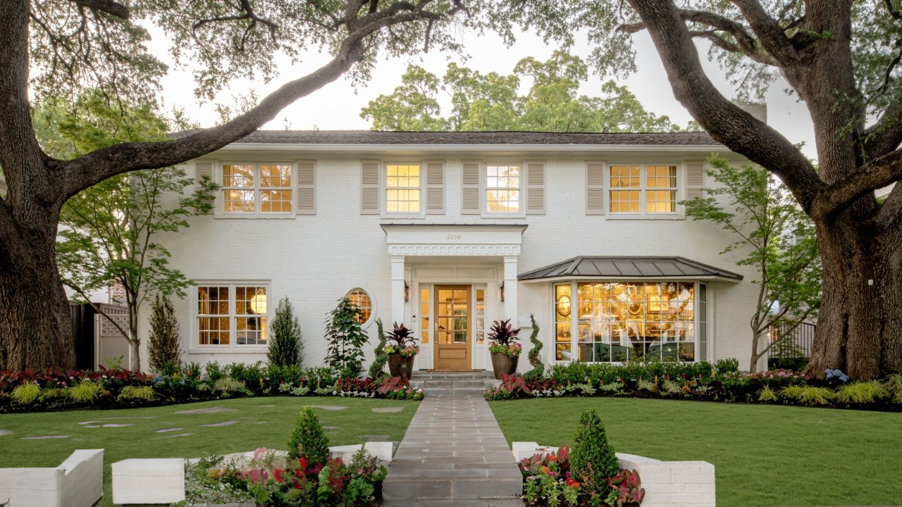 Modern twist on a Texas colonial